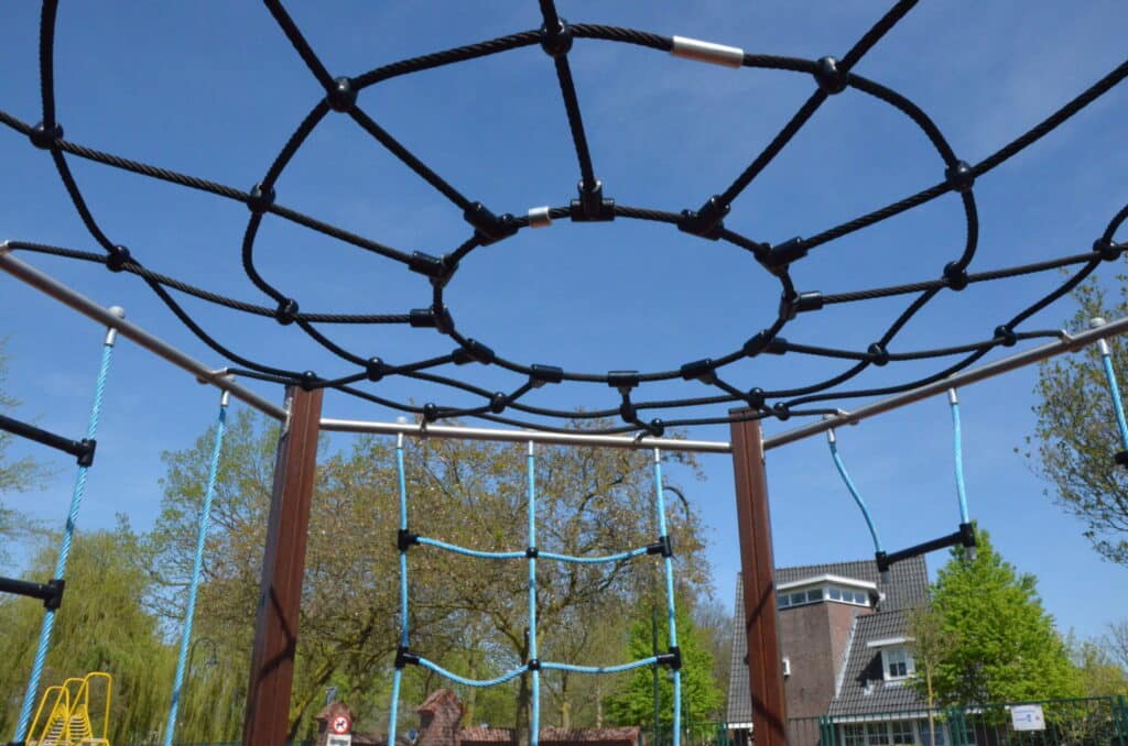 Klimrekken voor speeltuinen - Hercules Speeltoestellen